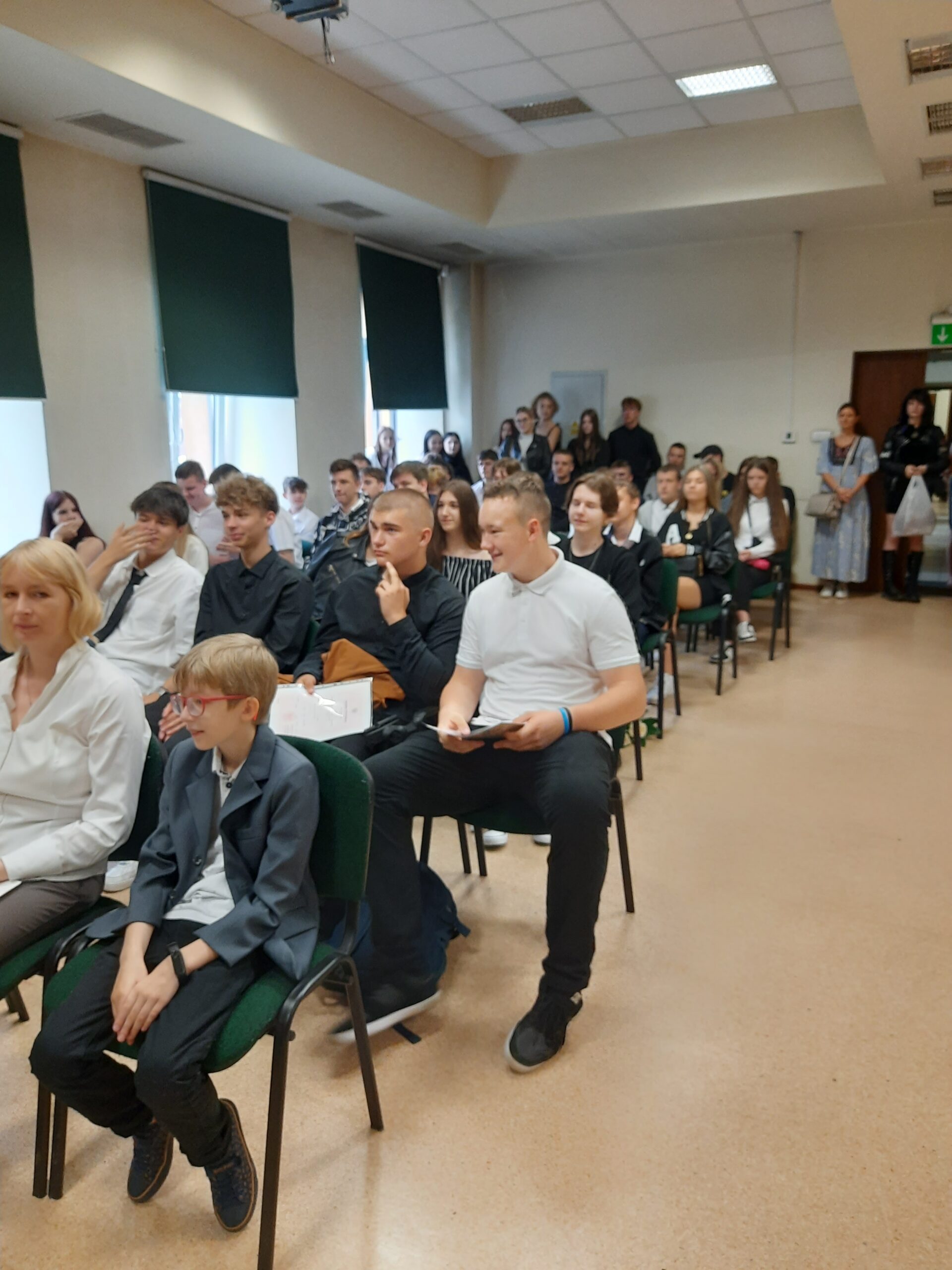 Technikum STM dla młodzieży
